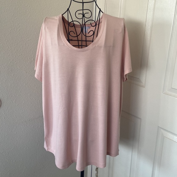 Boutique Plus | Tops | Soft Pink Tshirt | Poshmark